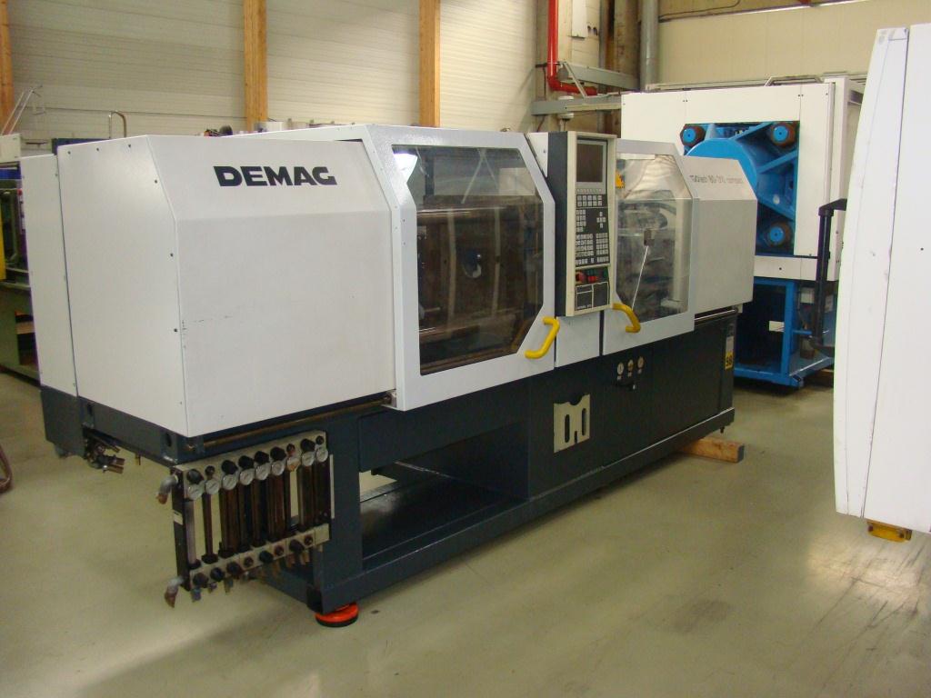 Demag 800 - 320 Compact